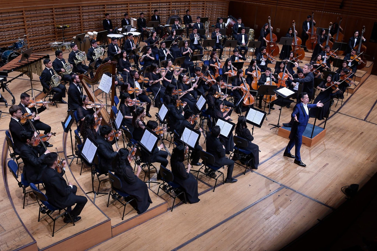 8463 C978 C310 4 BD2 8 C6 D D7 A68 FC7 B401 — Postimages