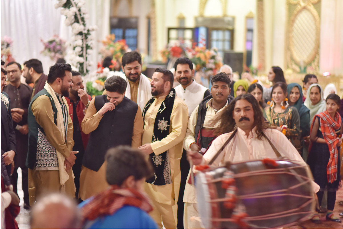 IR STUDIO (128) — Postimages