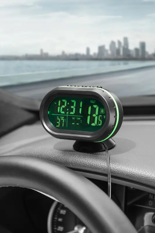 Ceas cu voltmetru si termometru digital interior exterior auto bord cu ...