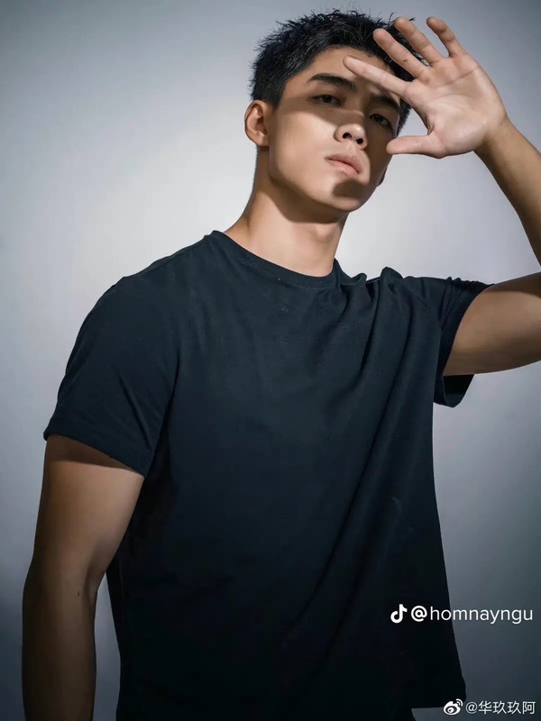 z4130609182541 b310d0e1a97903359b191cca96d4d5dc — Postimages