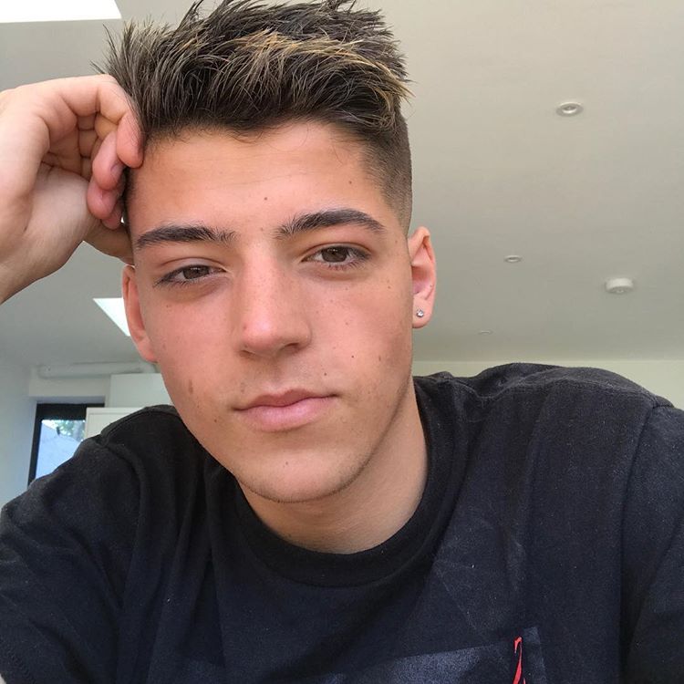 Youtuber Ben Morris Page 3 Lpsg