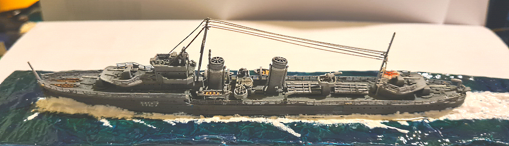Tamiya 1/700 'E' class British destroyer - H.M.S. Electra - Ready for ...