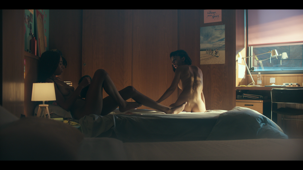 3 (17) — Postimages