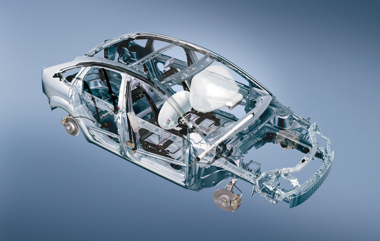 LS FOCUS HATCH BODY SHELL — Postimages