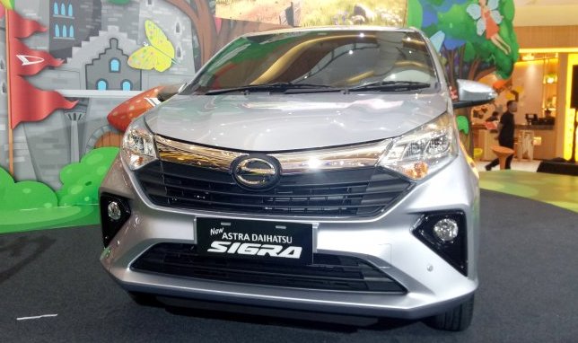 Daihatsu Sigra Warna Grey | Zen Autocar