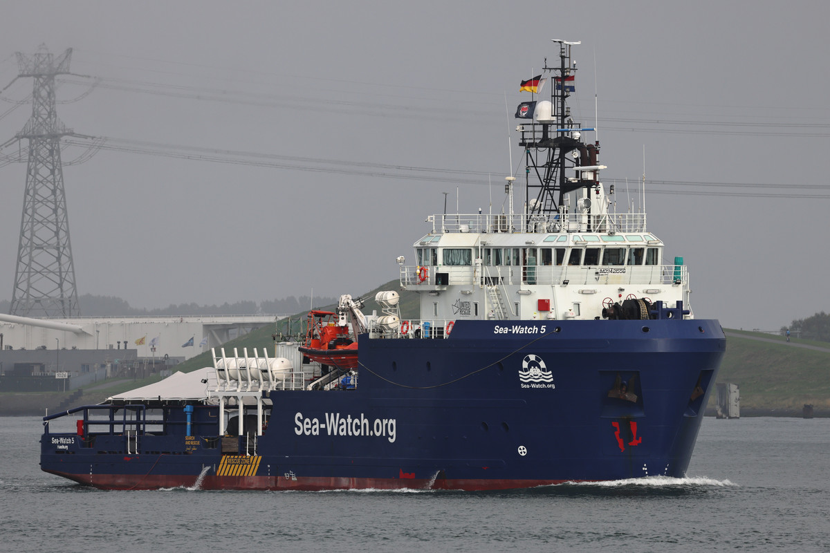 08 10 2023 0024 — Postimages