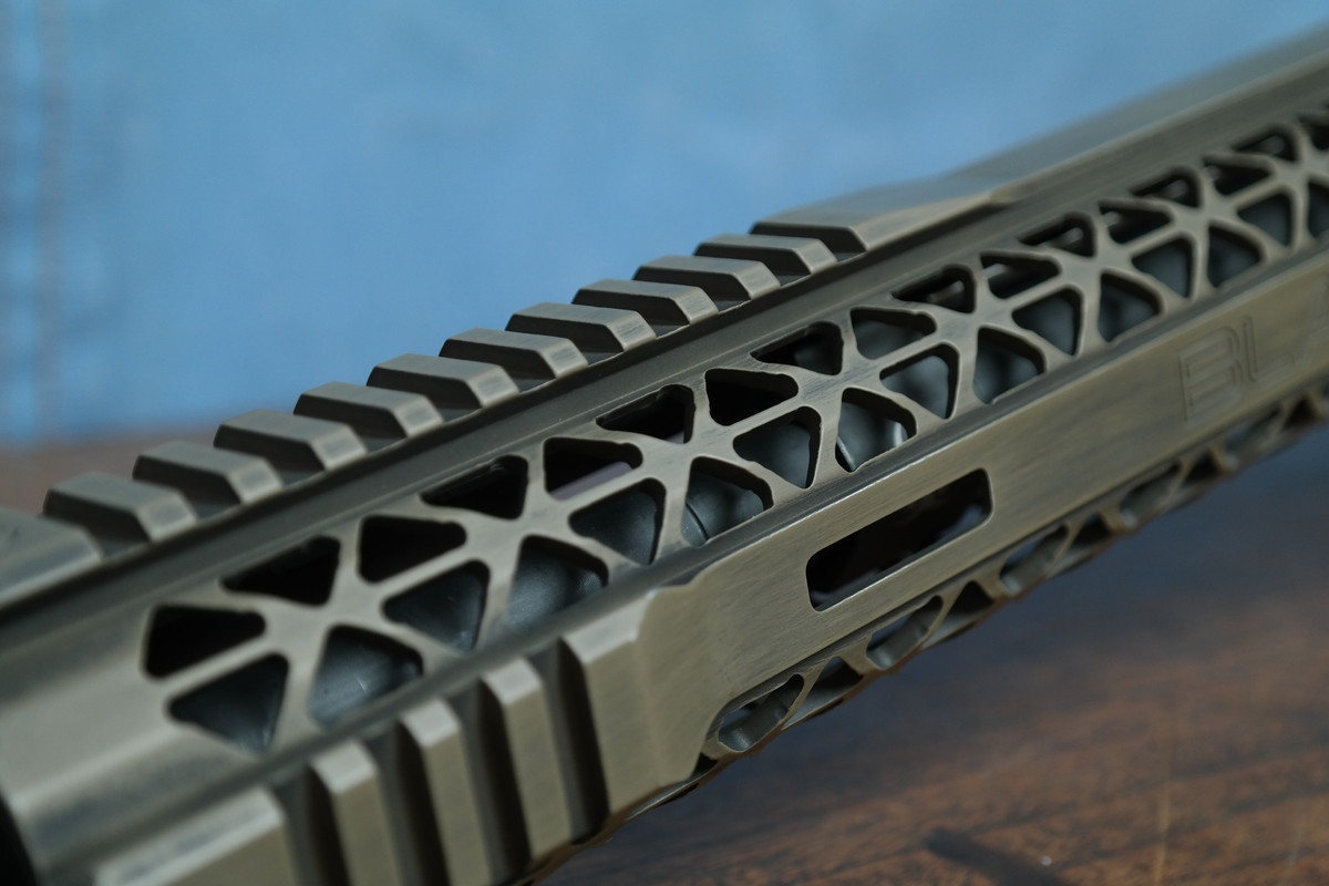 SAM 5331 — Postimages