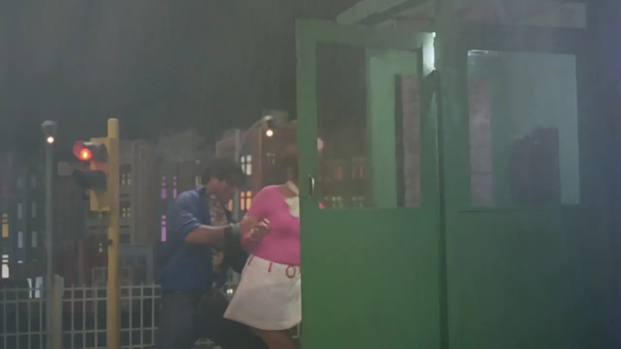 f 229 — Postimages