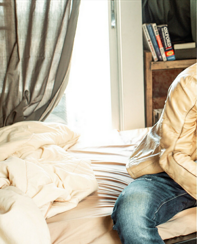 ALONE 01 214 — Postimages