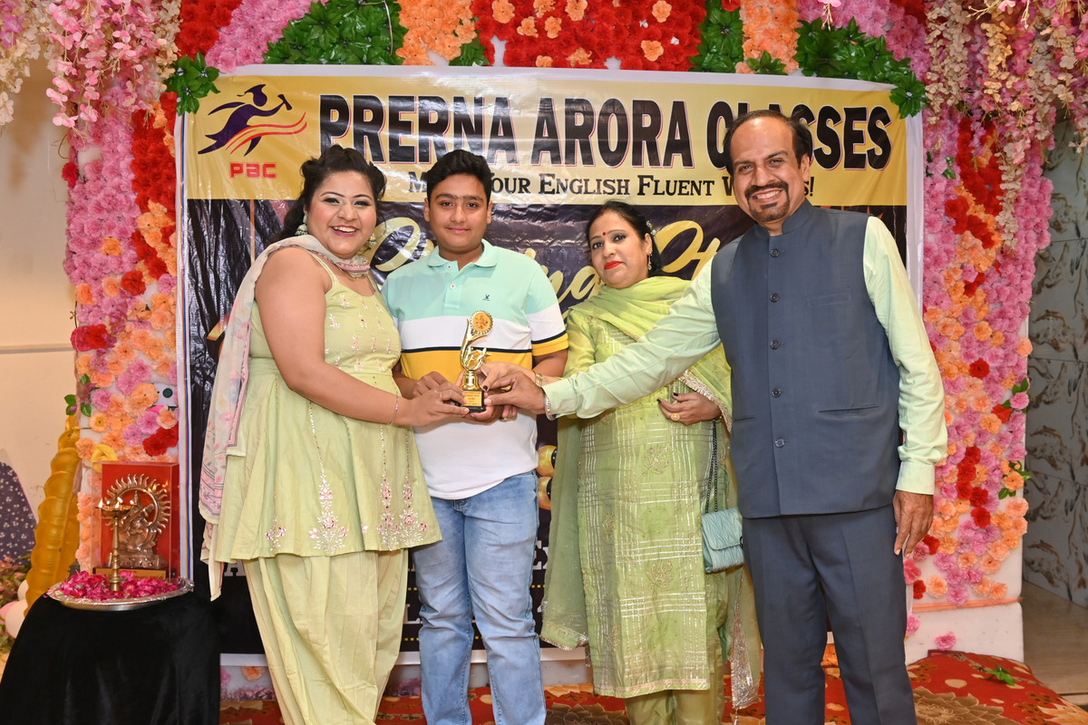 DSC 3289 — Postimages