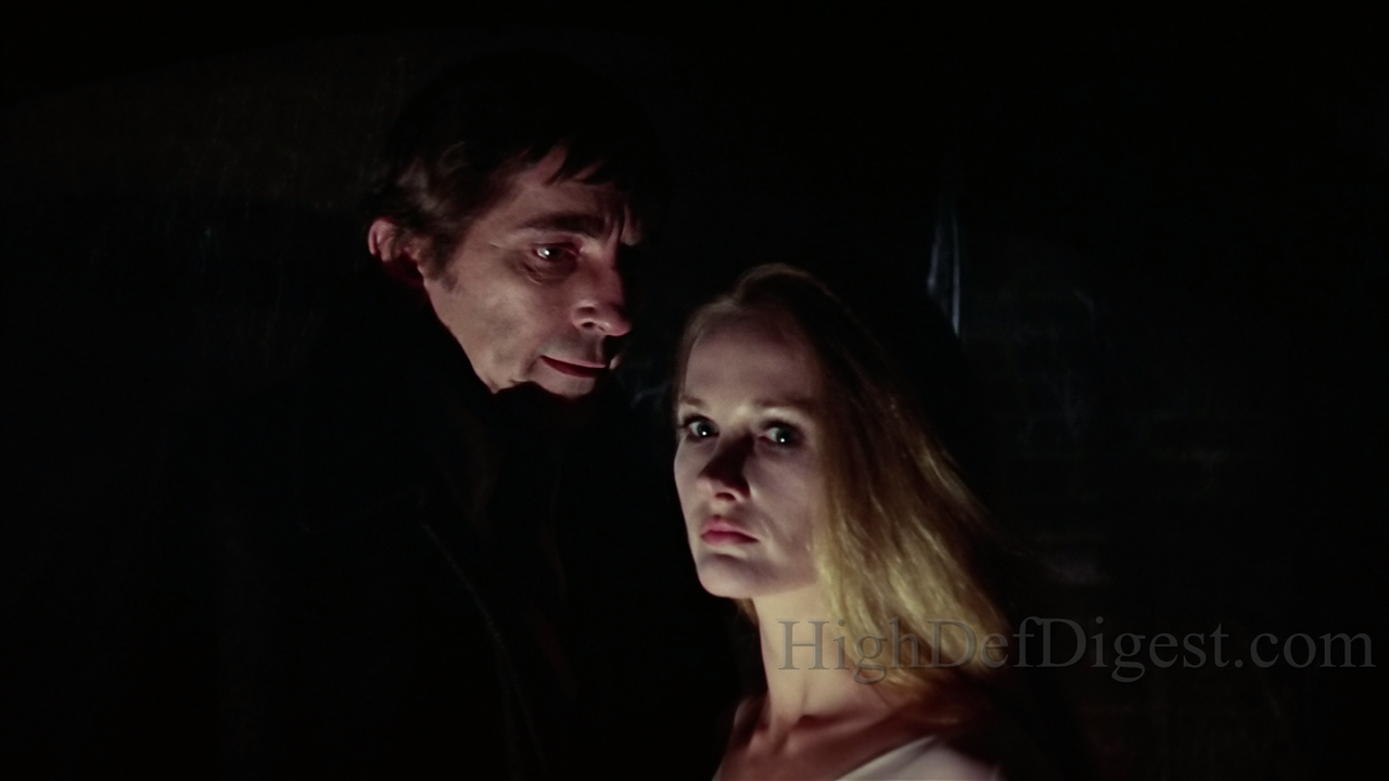 house dark shadows 1 — Postimages