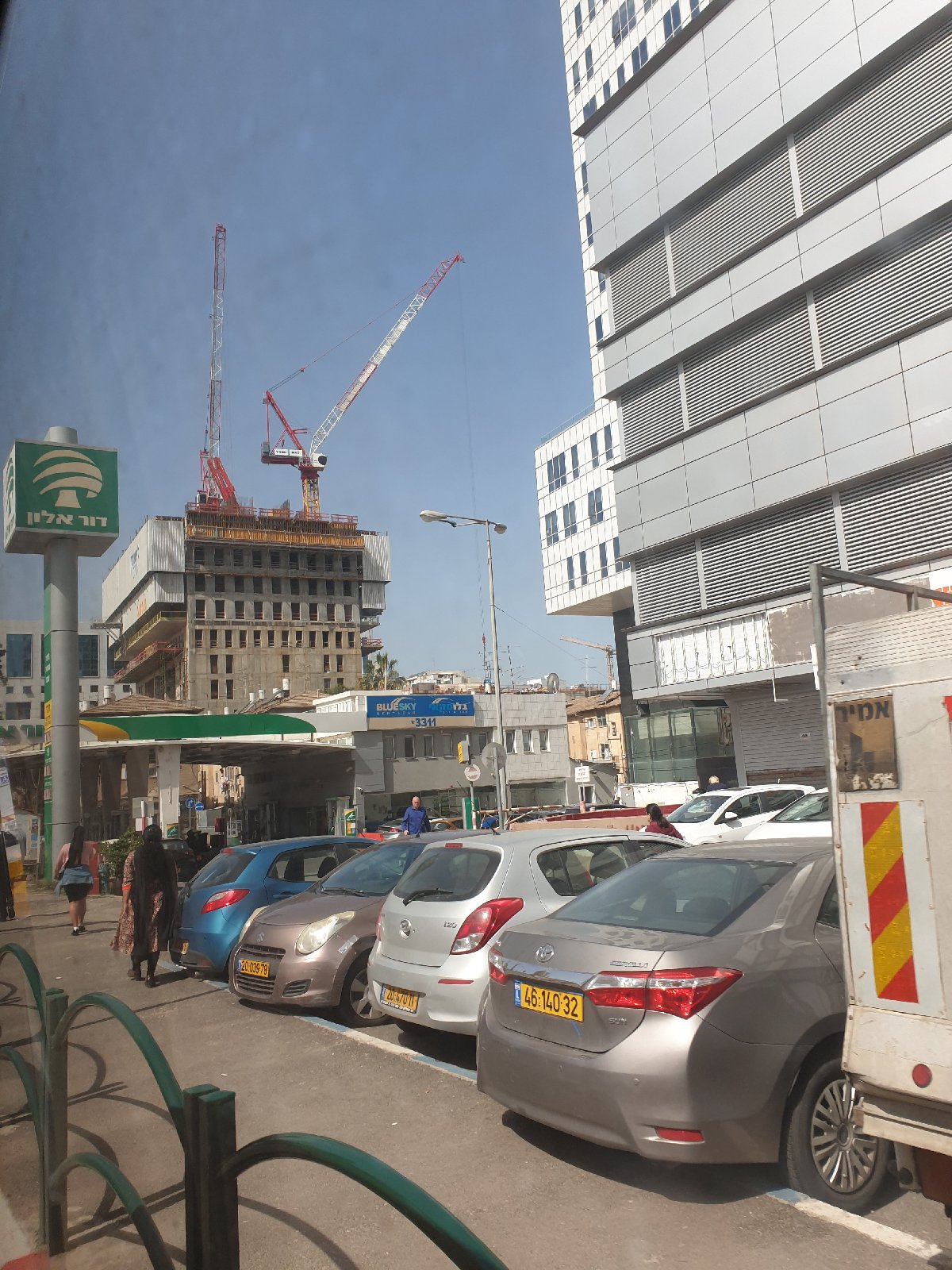 Bnei Brak | Dan Center (BBC Central Tower) | 187m | 44 fl | Completed ...