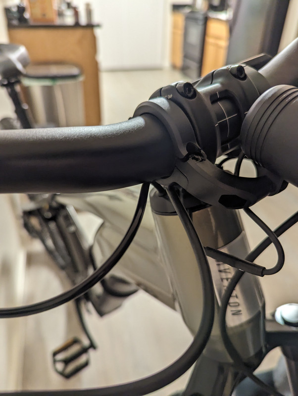 AV MOUNT1 — Postimages