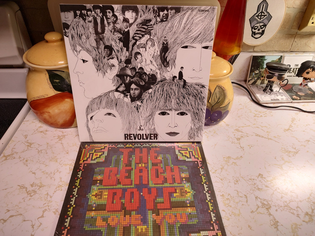 The Beatles Revolver Mono 2009 Cover