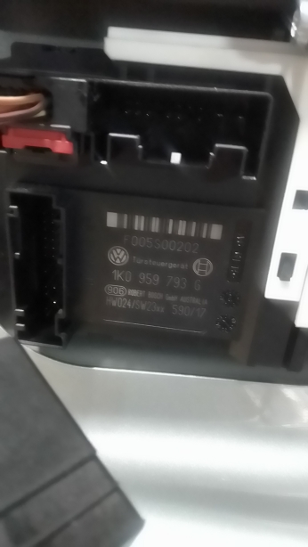 No Power on Driver's Side Door - VW Jetta MK5 TDI | VW Vortex ...