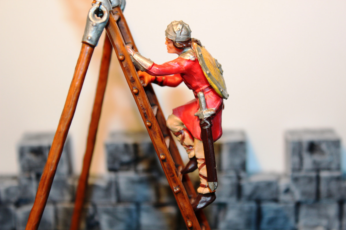 8832 1 — Postimages