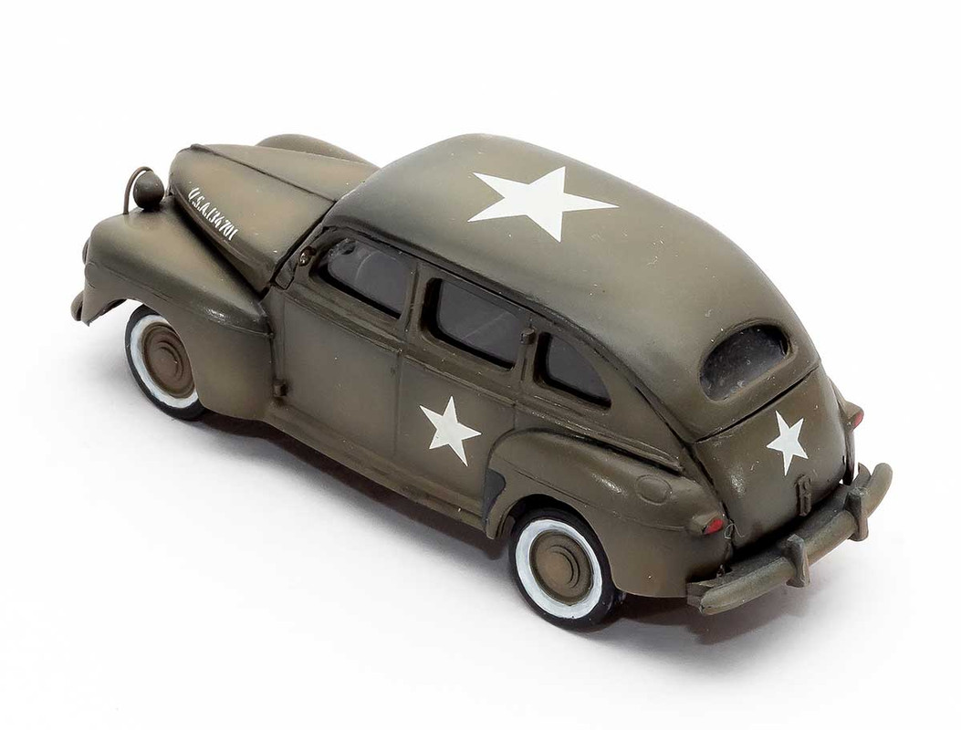 1/72 ACE Ford Sedan Model 1942 (US Army Staff Car) - Ready for ...