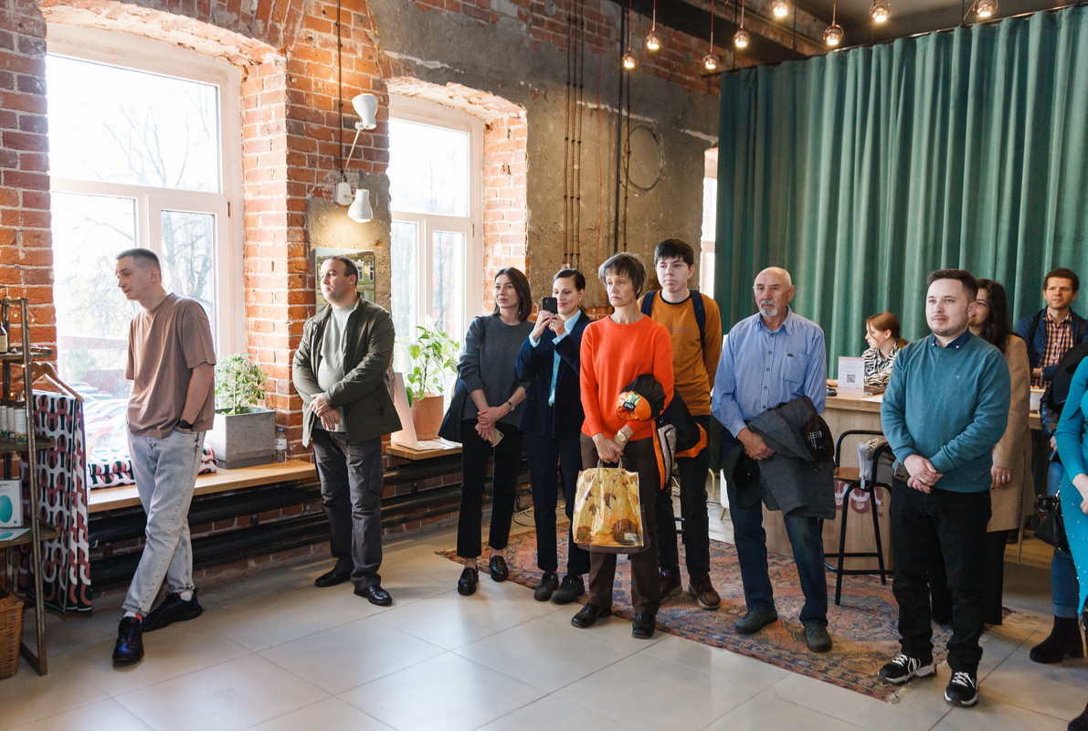 0076 2022 10 08 1 Ds m3 DMR 0109 — Postimages