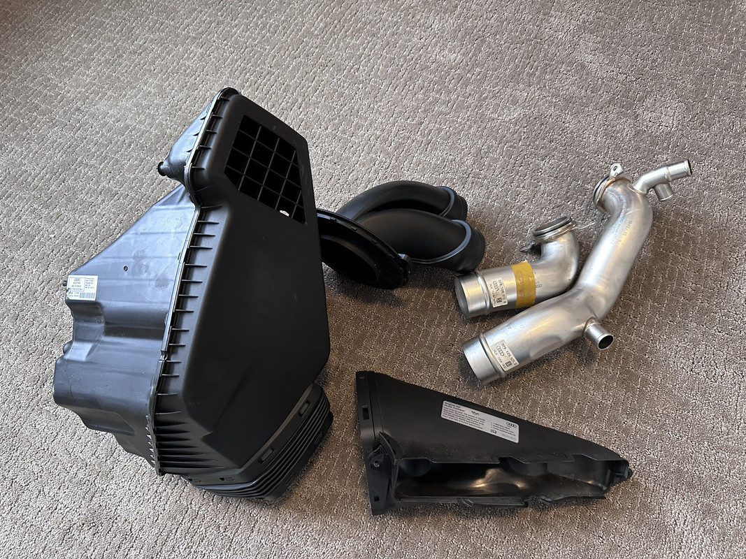 RS7 Airbox Inlets 01 — Postimages