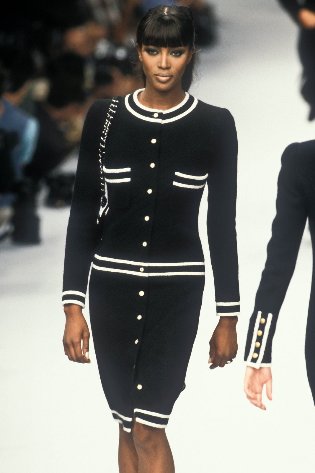 Fashion Classic: CHANEL Haute Couture Fall/Winter 1995 | Lipstick Alley