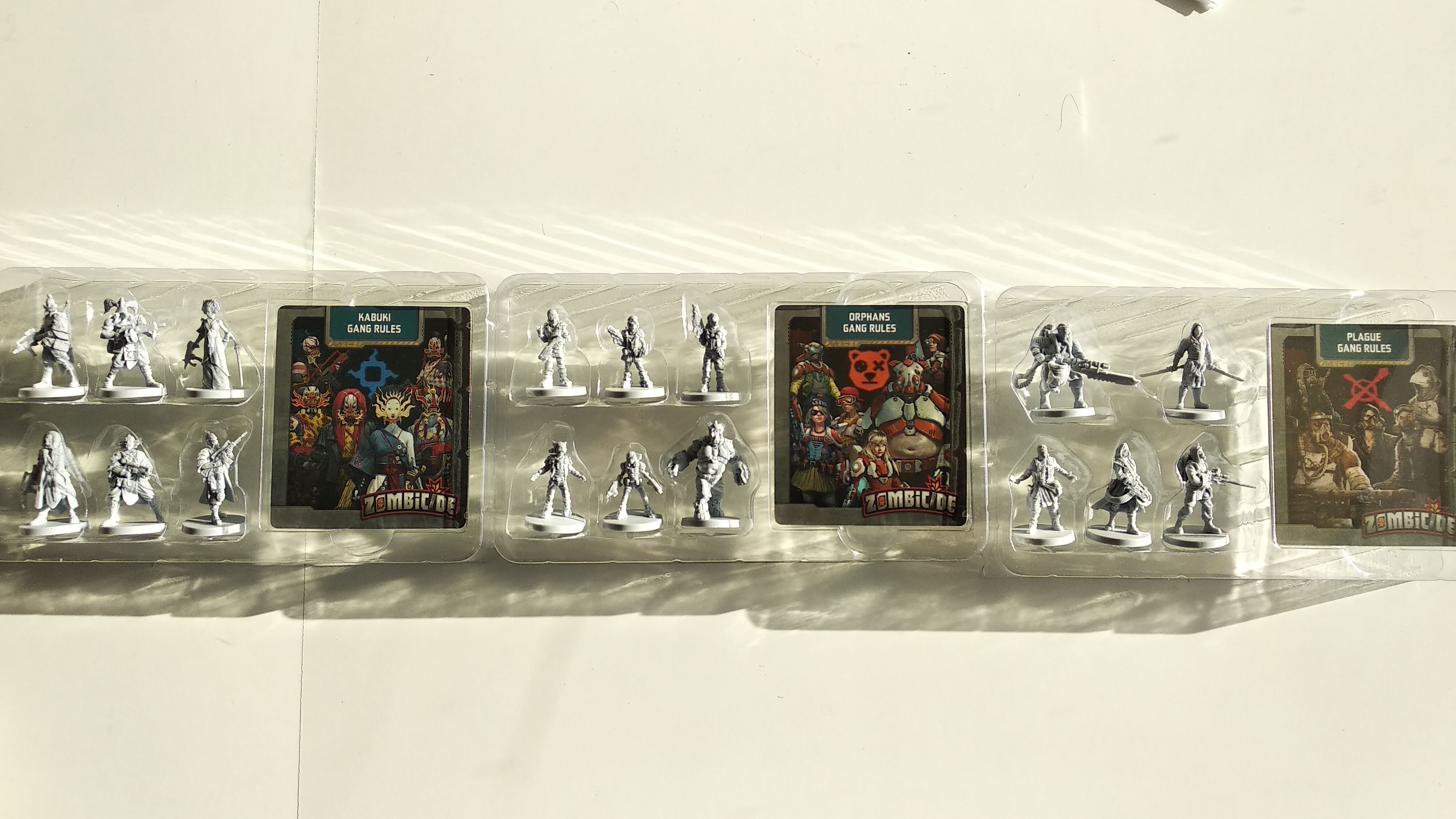 3 gangs — Postimages