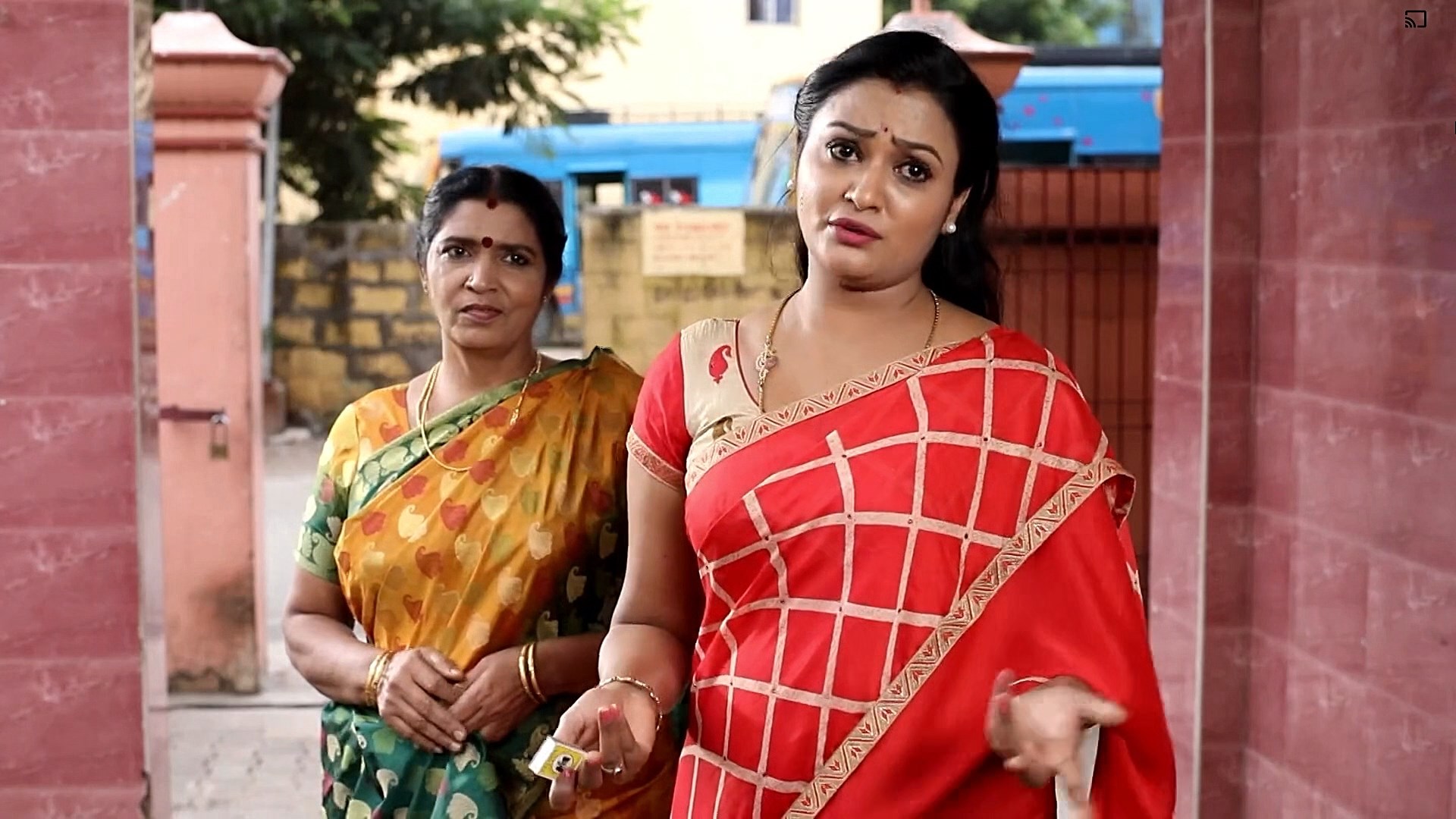 Tamil Serial Actress Sexy Big Navel mkv snapshot 00 01 648 — Postimages