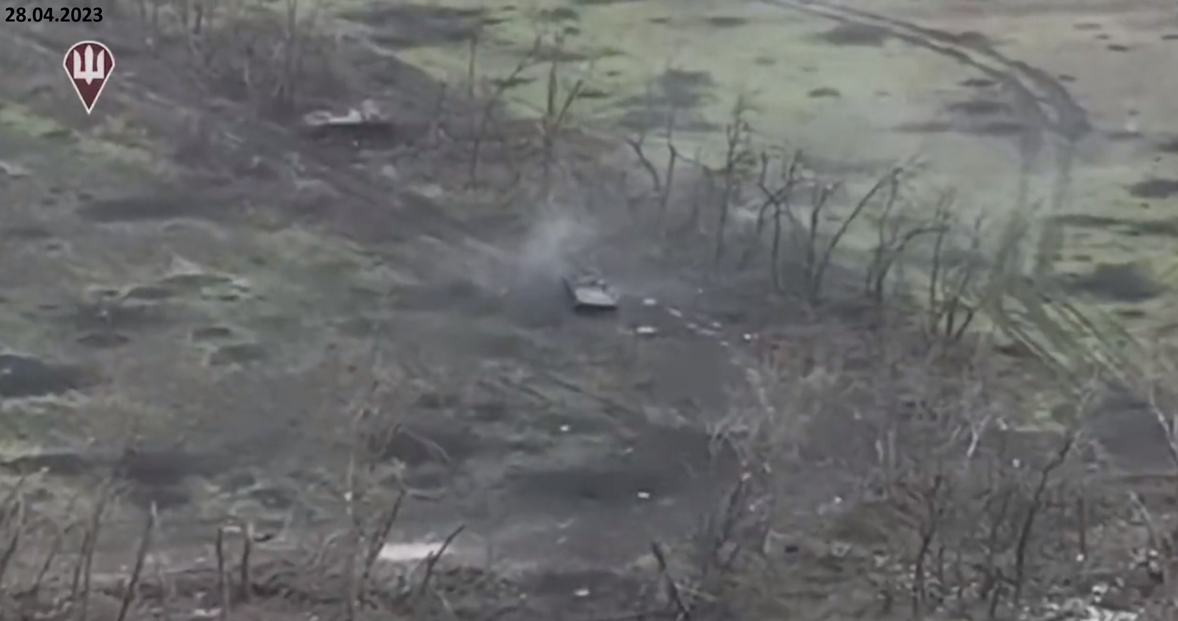 1045 2x bmp2 destr 28 04 23 — Postimages