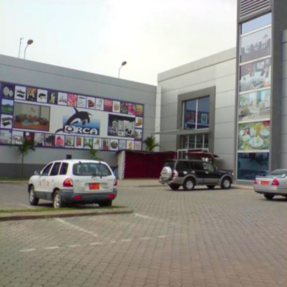 douala shopping mall ghjkk145678 — Postimages