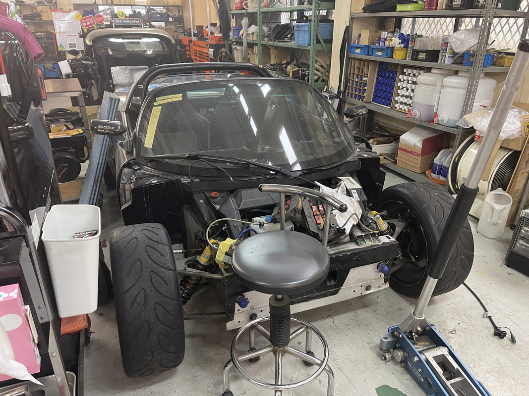 14407779 3211 4 A27 ACC4 F9801 DA442 CE — Postimages