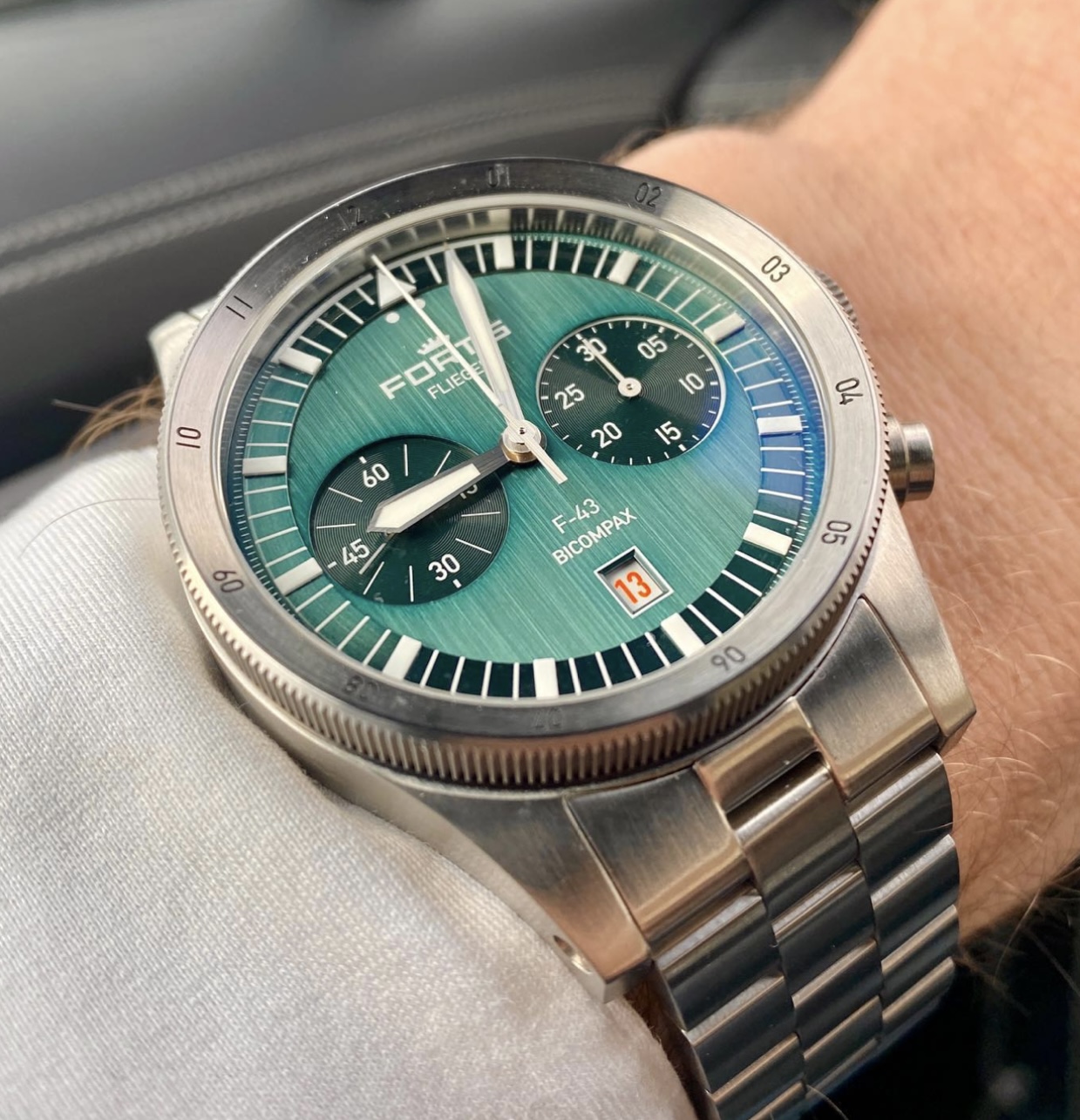 F7193 AA2 5 E20 4 D02 BED4 5 D56 A8 F1 E540 — Postimages