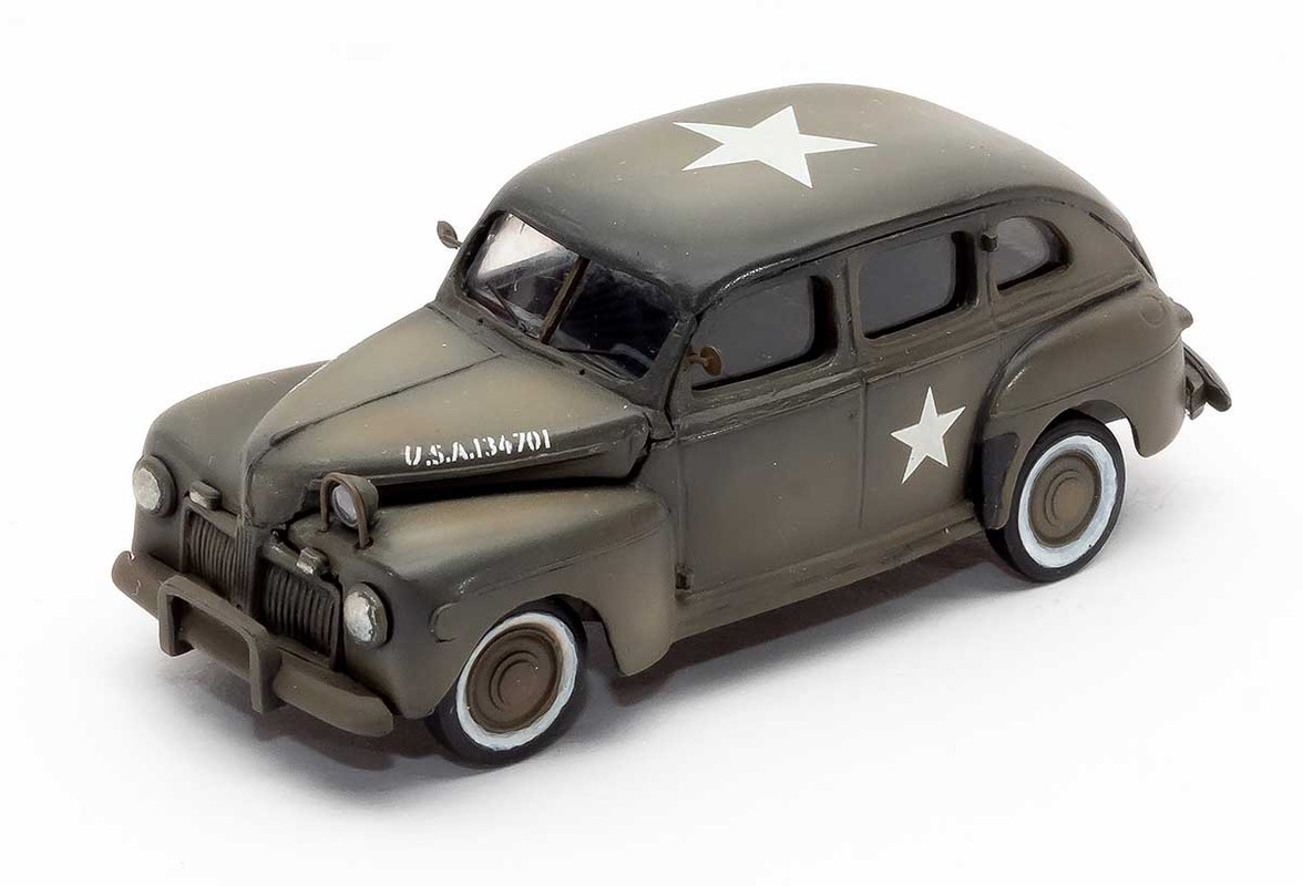 1/72 ACE Ford Sedan Model 1942 (US Army Staff Car) - Ready for ...