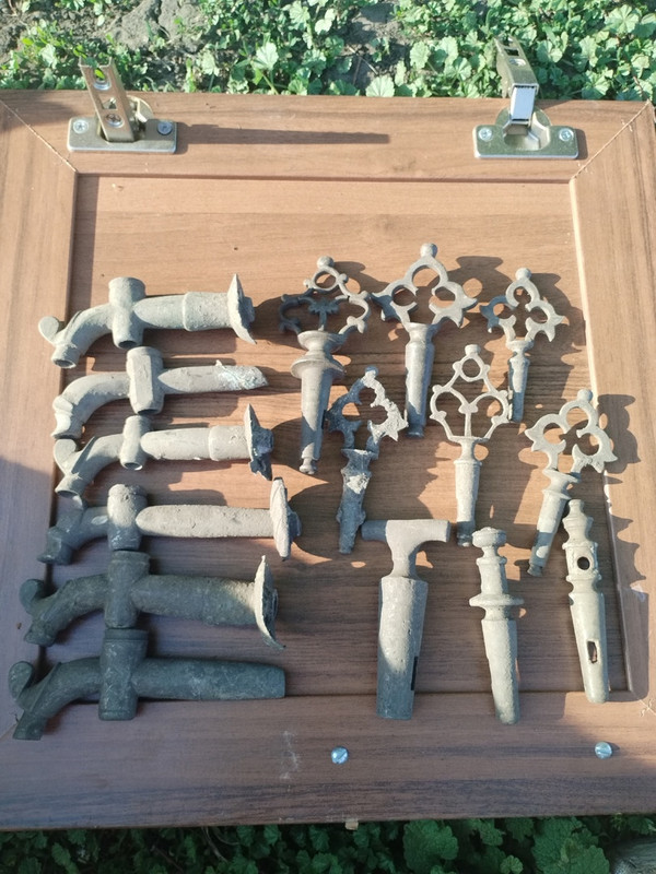 3ic R7 BYBSe0 — Postimages