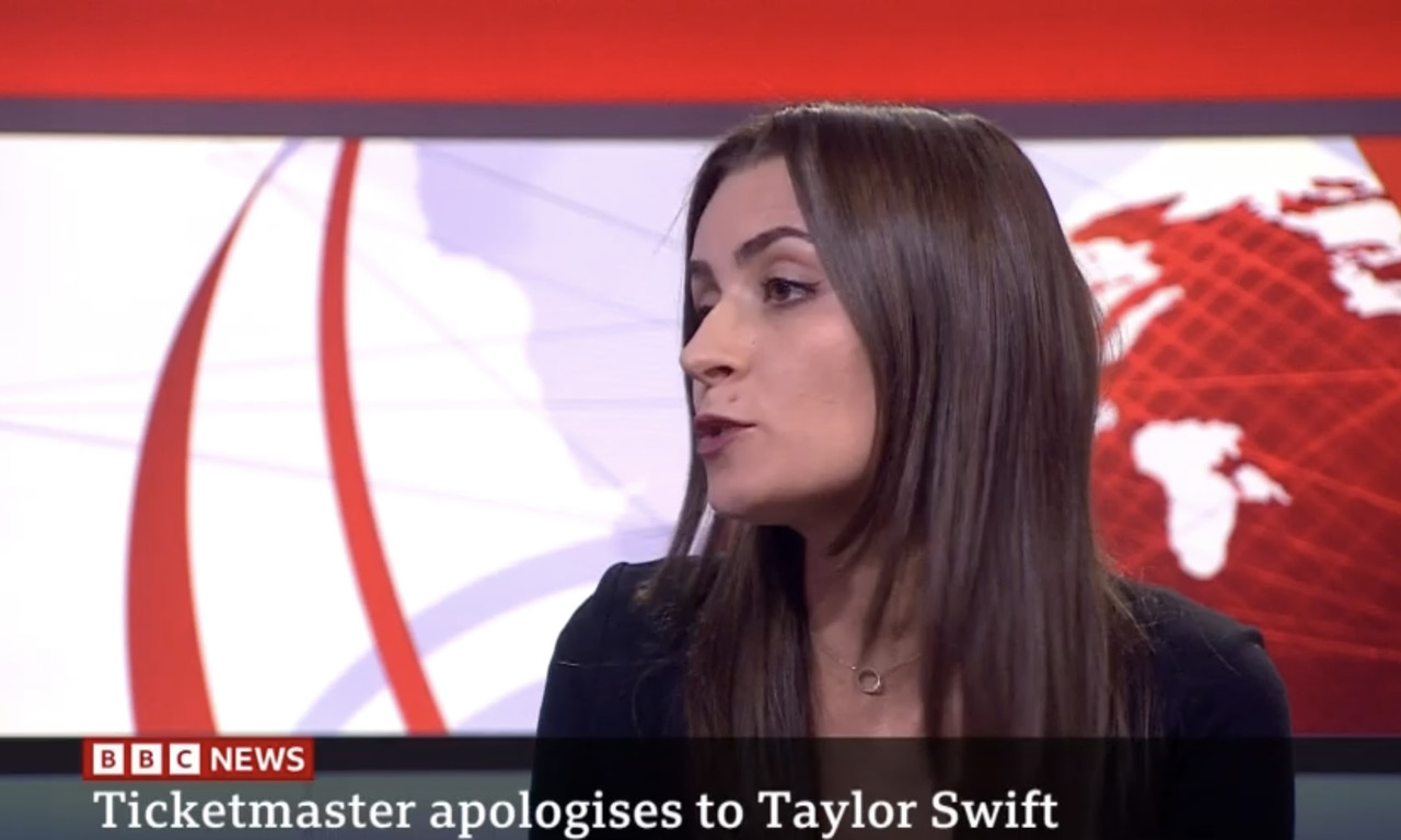 C9 F1 A768 6 B8 C 4214 A1 A6 B8 FFE095297 E — Postimages