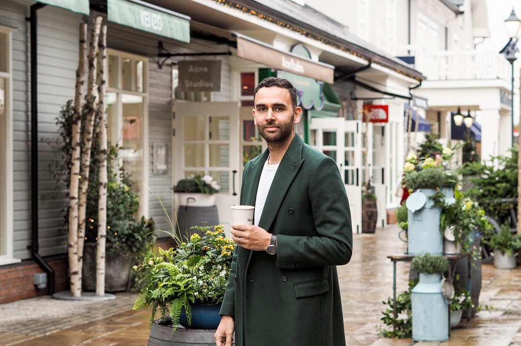 The Editor, Craig Landale