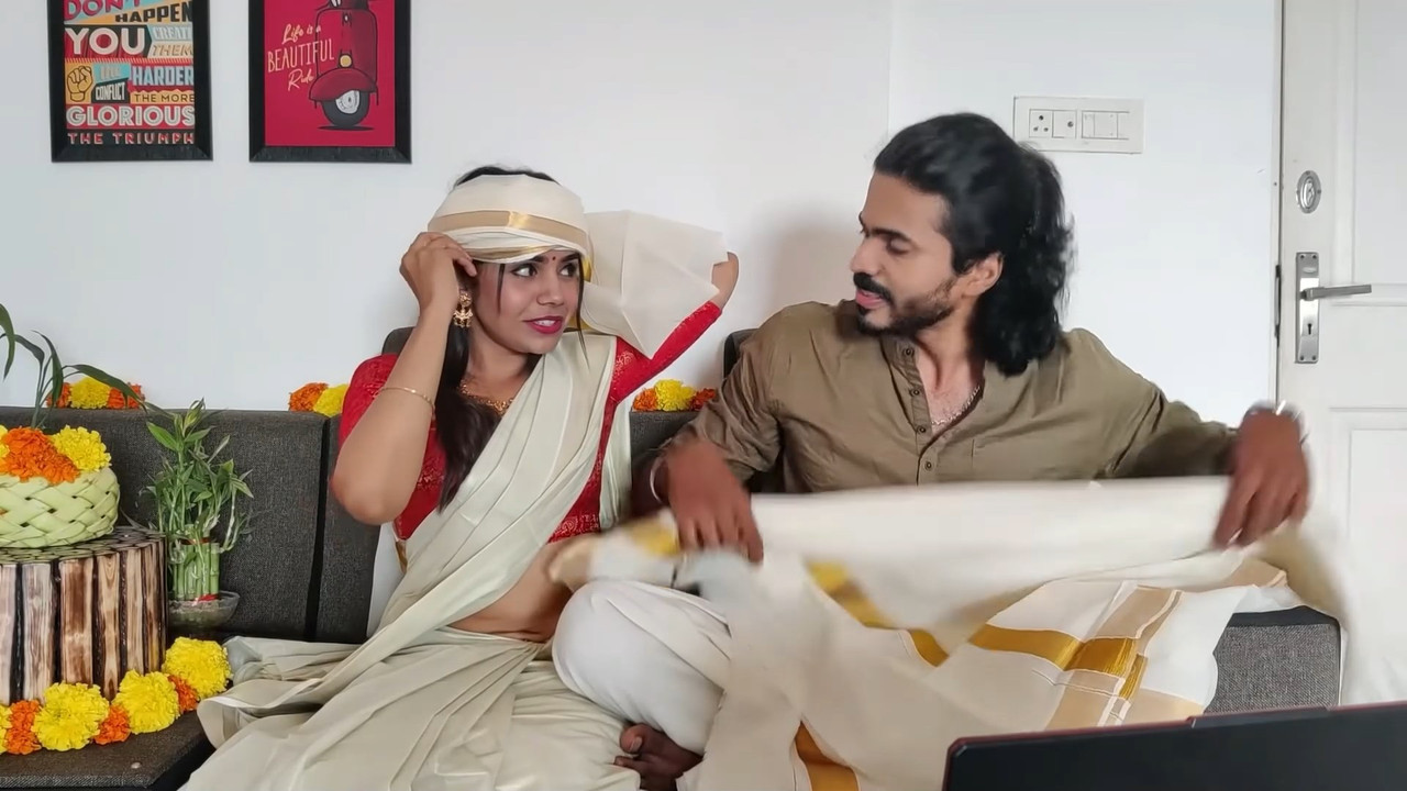 Jisna Sexy navel in kerala saree mp4 snapshot 00 04 136 — Postimages