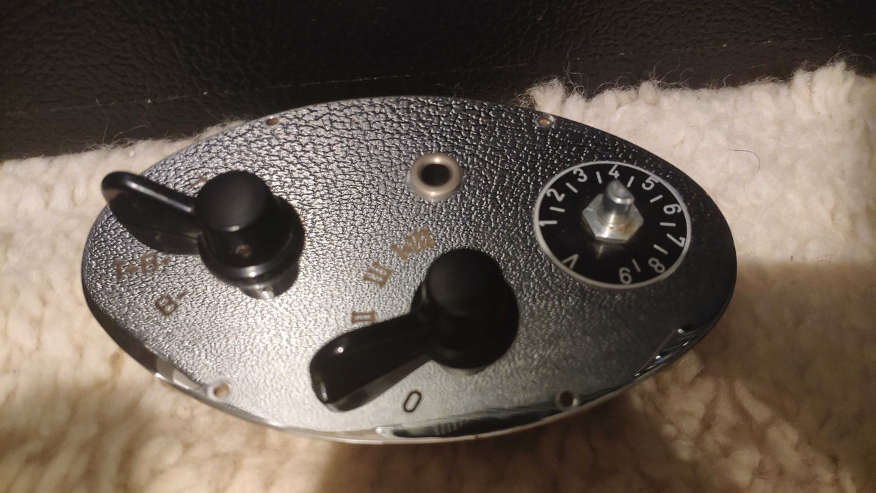 Poti-Wechsel an einer vintage Framus (gekapselte control-plate) | Musiker-Board