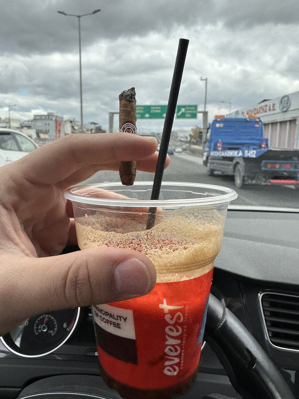 1 FA123 AF ADE6 4094 94 BA 831648 D6 D427 — Postimages