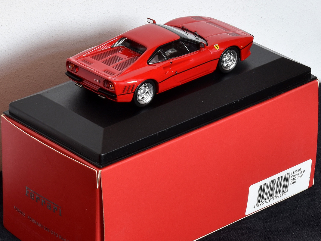 Ferrari 288 GTO red ( IXO) 02 — Postimages