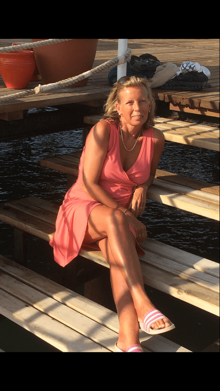 0e2893a8 718b 47c8 9414 91e542ba10bf — Postimages