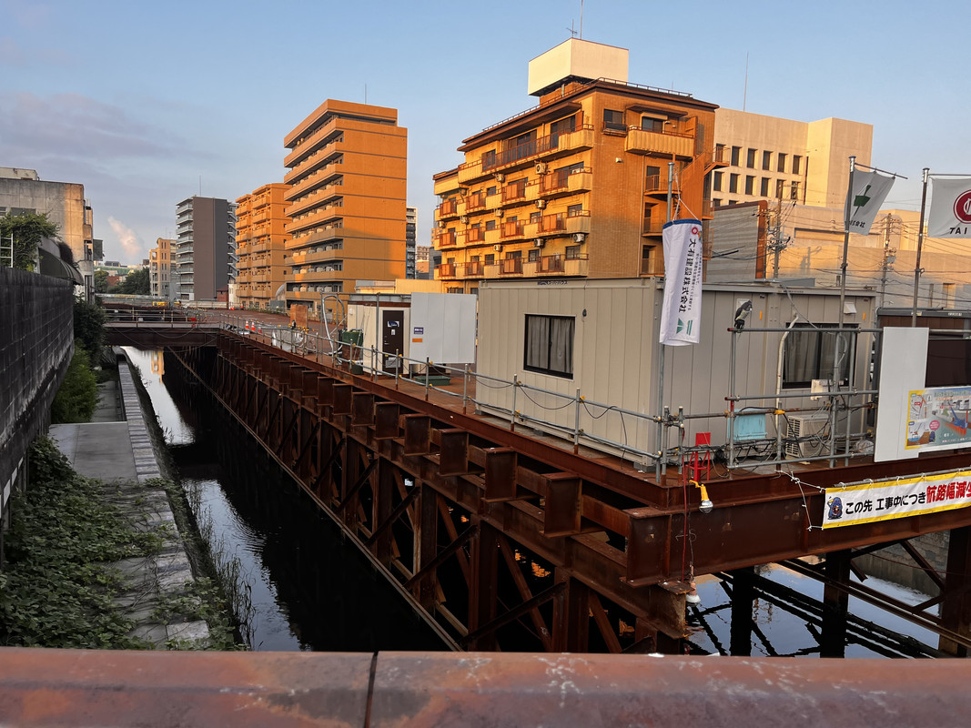 5 AA493 BD 2437 43 E2 B603 DE65662 DF32 F — Postimages