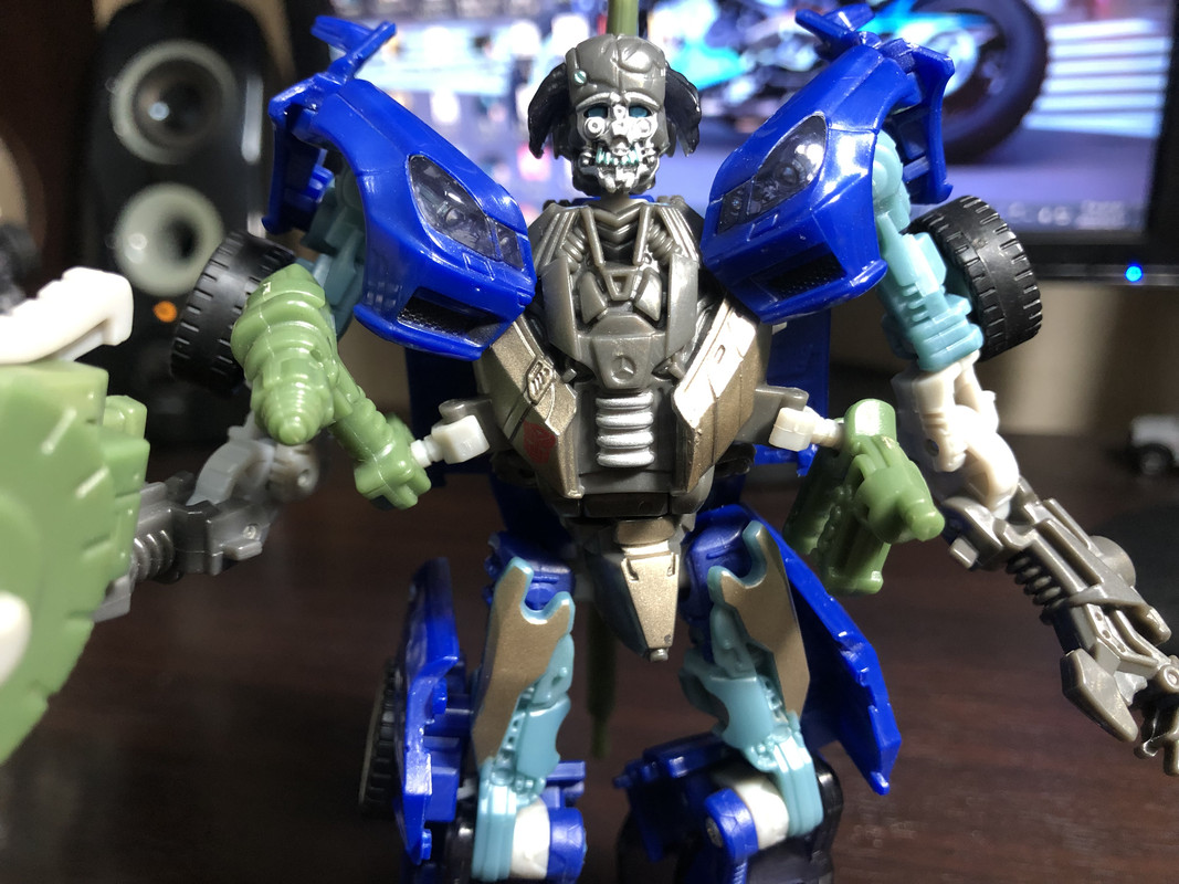 變形金剛 3 DOTM DELUXE Class - QUE / AD-EX WHEELJACK - mazadfd3s的創作 - 巴哈姆特