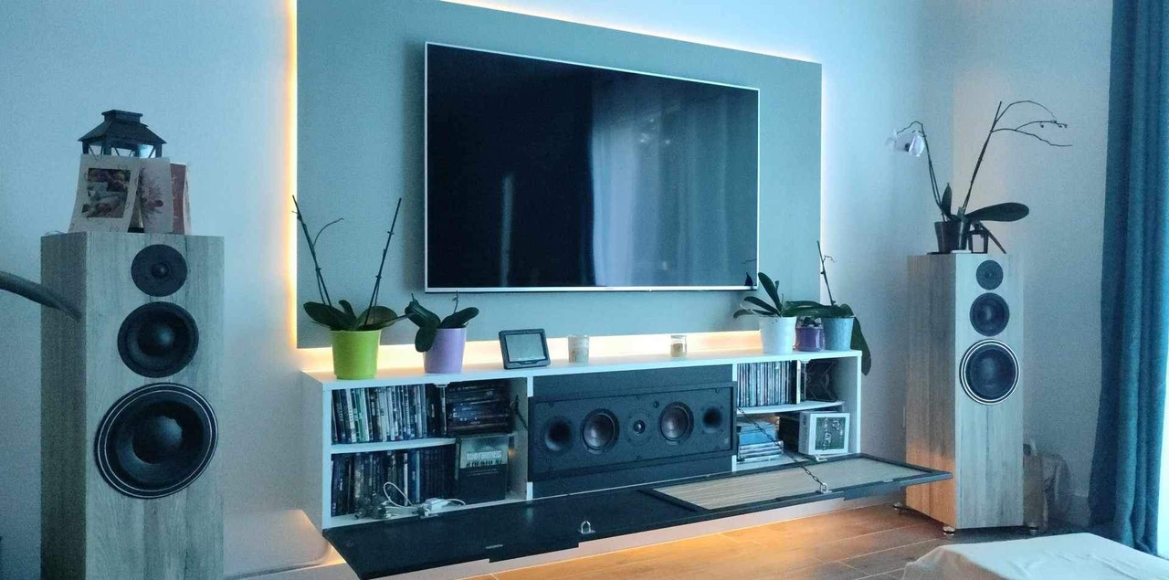 Messenger creation 7208171439648660894 — Postimages