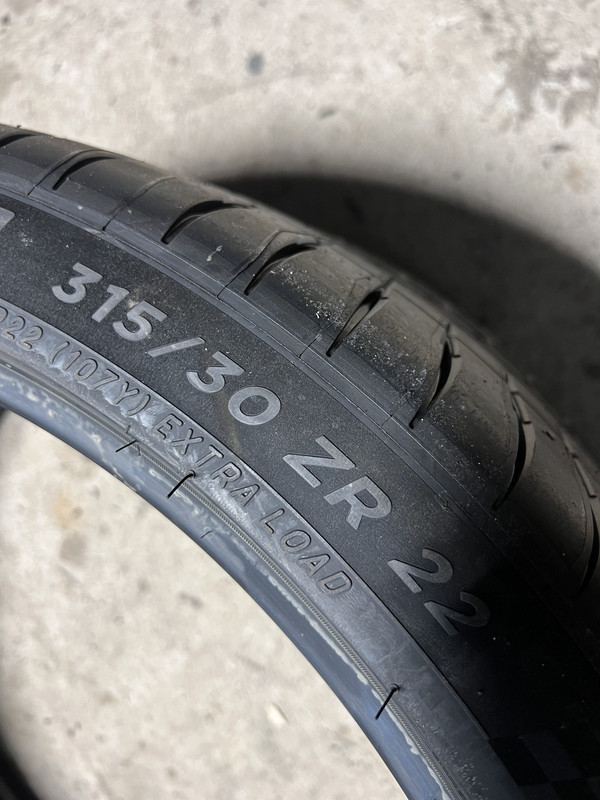 FS: Single / Brand new / 315/30/22 / Michelin P4S