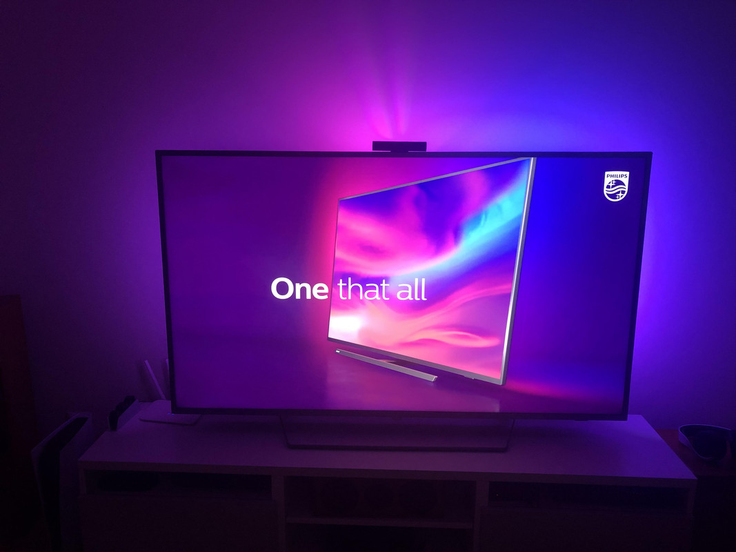 center camera — Postimages