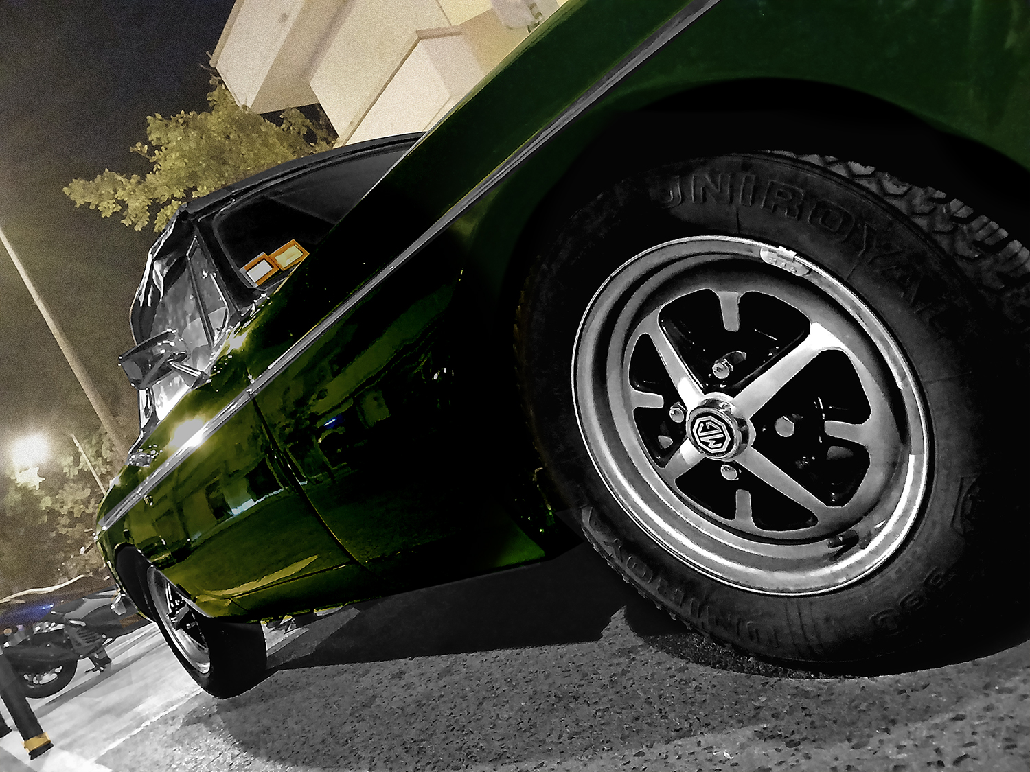 MGB LX2409 Bd2 — Postimages