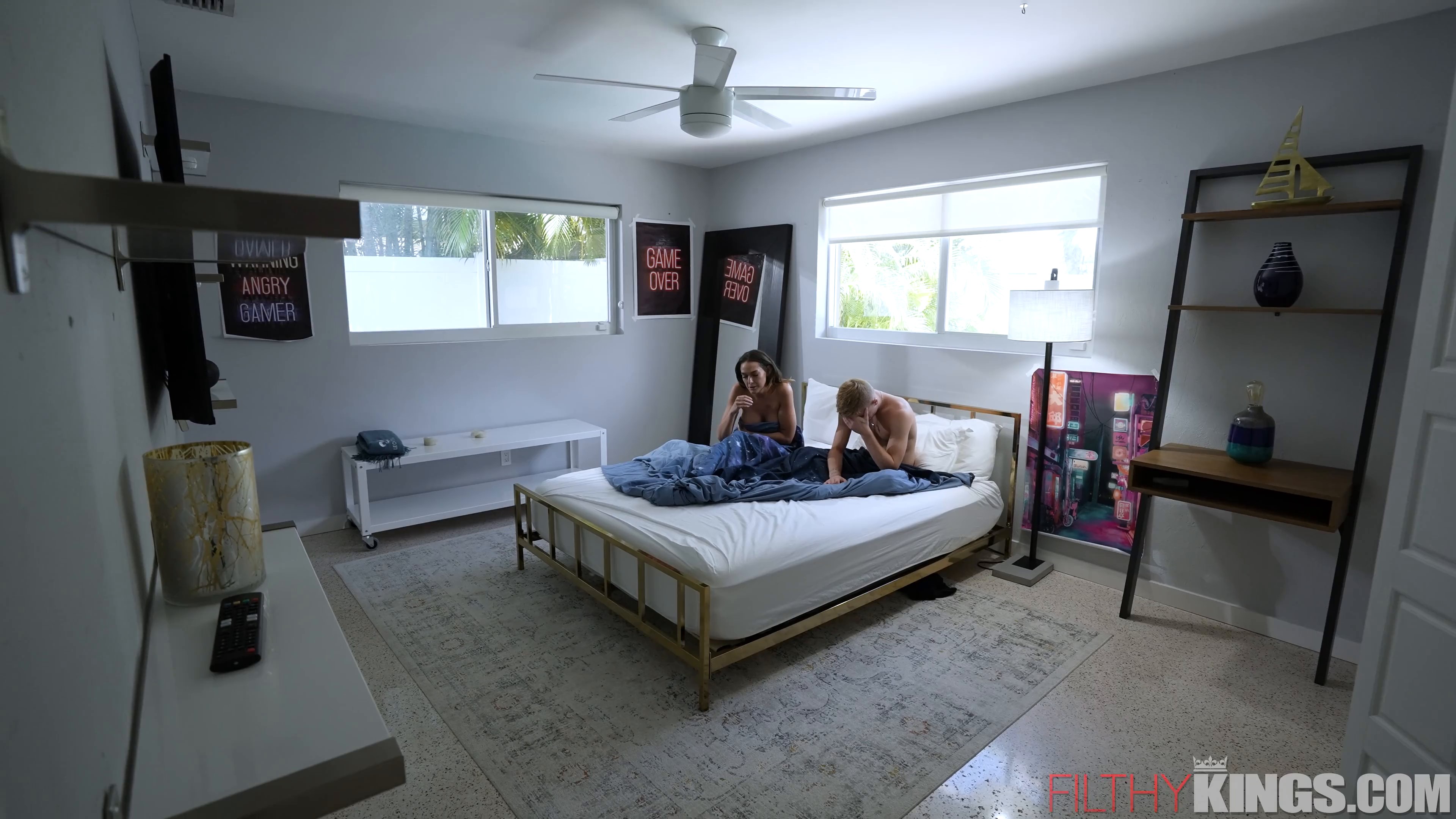 Dirty Danii Red Handed Bandit Stepson FILTHYKINGS 4 K mp4 0009 — Postimages