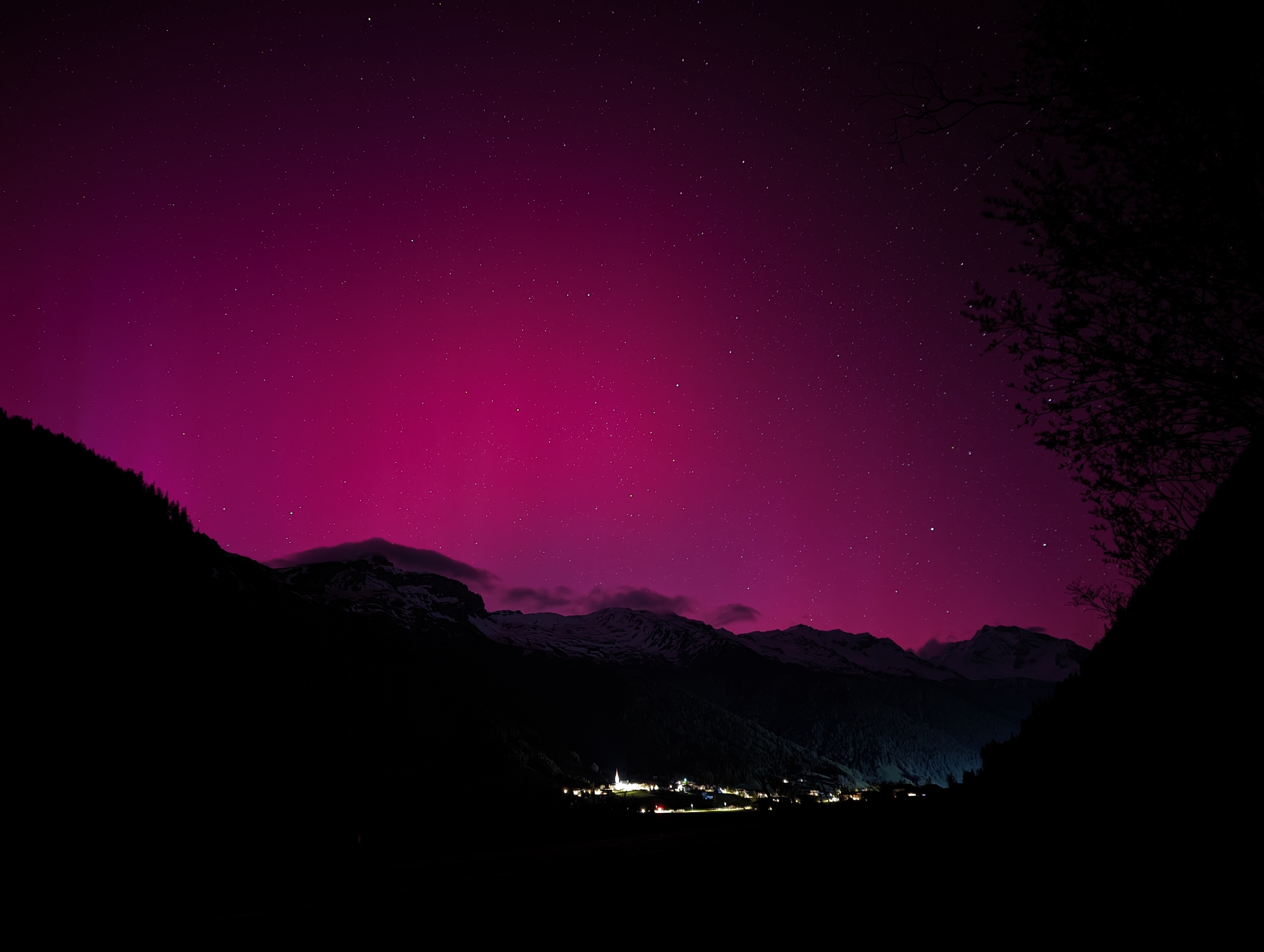 PXL 20240510 203616963 NIGHT — Postimages