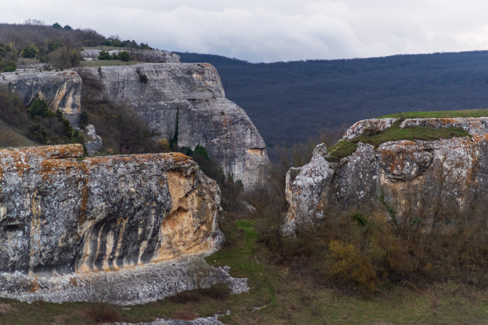 V0000890 1600 — Postimages