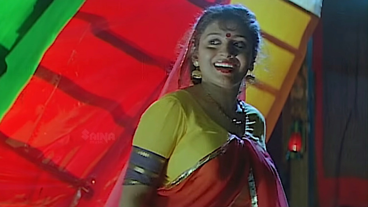 Suchitra Huge Boobs and rare navel show mp4 snapshot 00 26 447 — Postimages