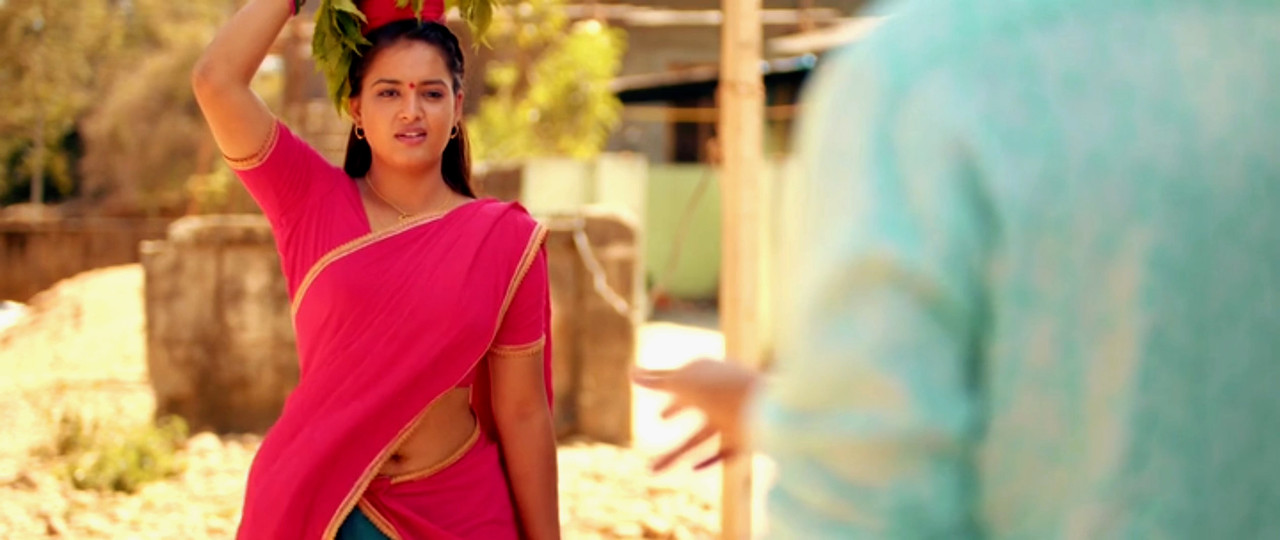 Vishika Kota navel scene 00 00 58 10 Still012 — Postimages
